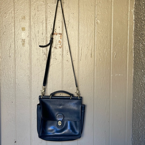 Coach | Bags | Coach Vintage Willis 9927 Leather Crossbody Bag | Poshmark